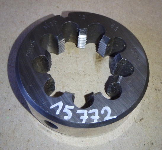 Závitové očko M35x1,5 6g - Nástrojenářadí.cz