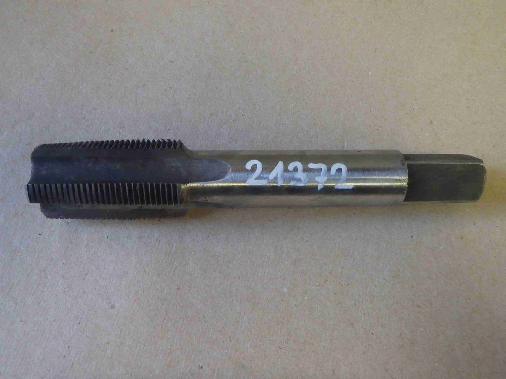 Závitník maticový M32x2 celková délka 180 - Nástrojenářadí.cz