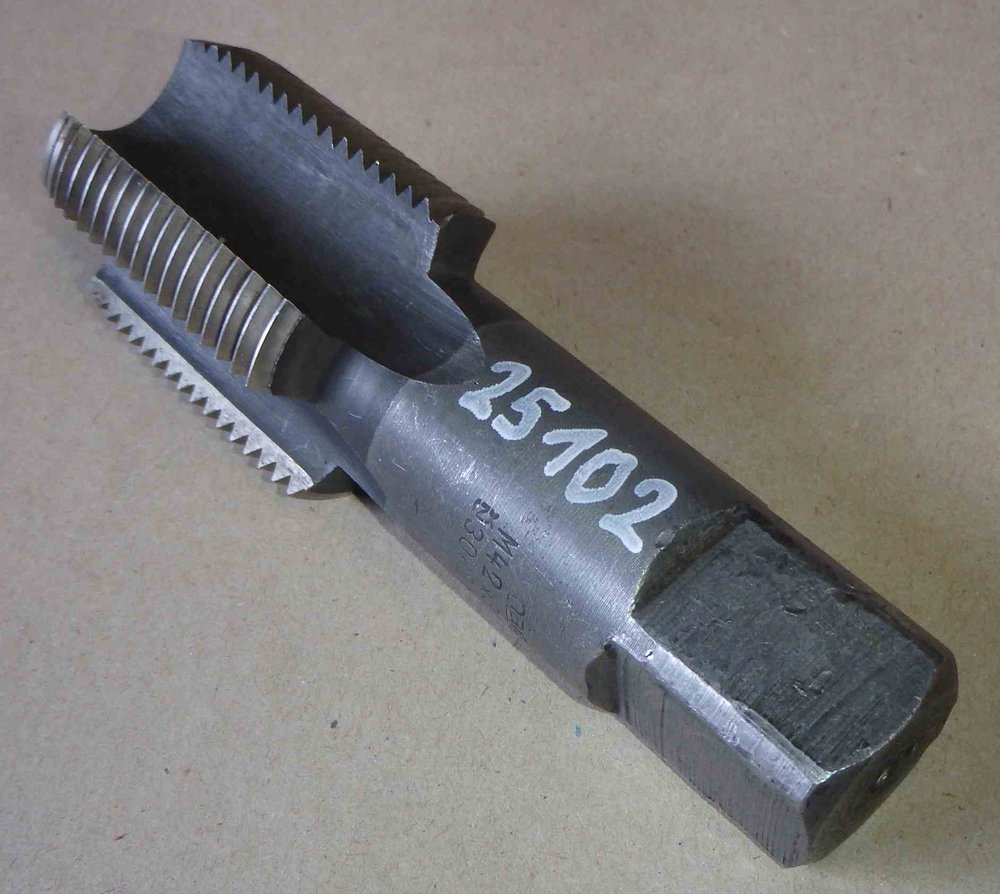 Závitník sadový M42x3 č.3 - Nástrojenářadí.cz